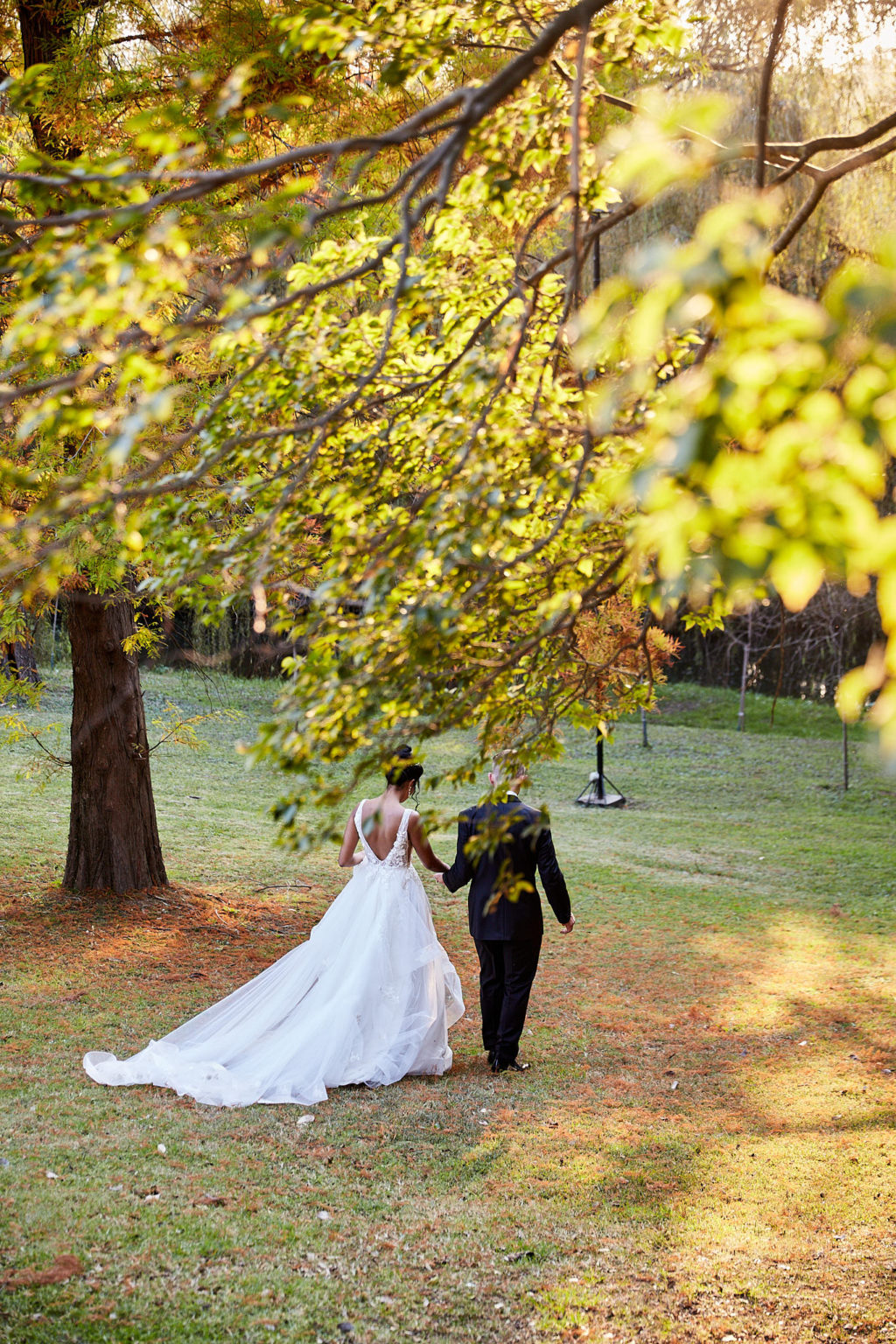 Inimitable Wedding Venue - Winona & Duncan's Autumn Celebration