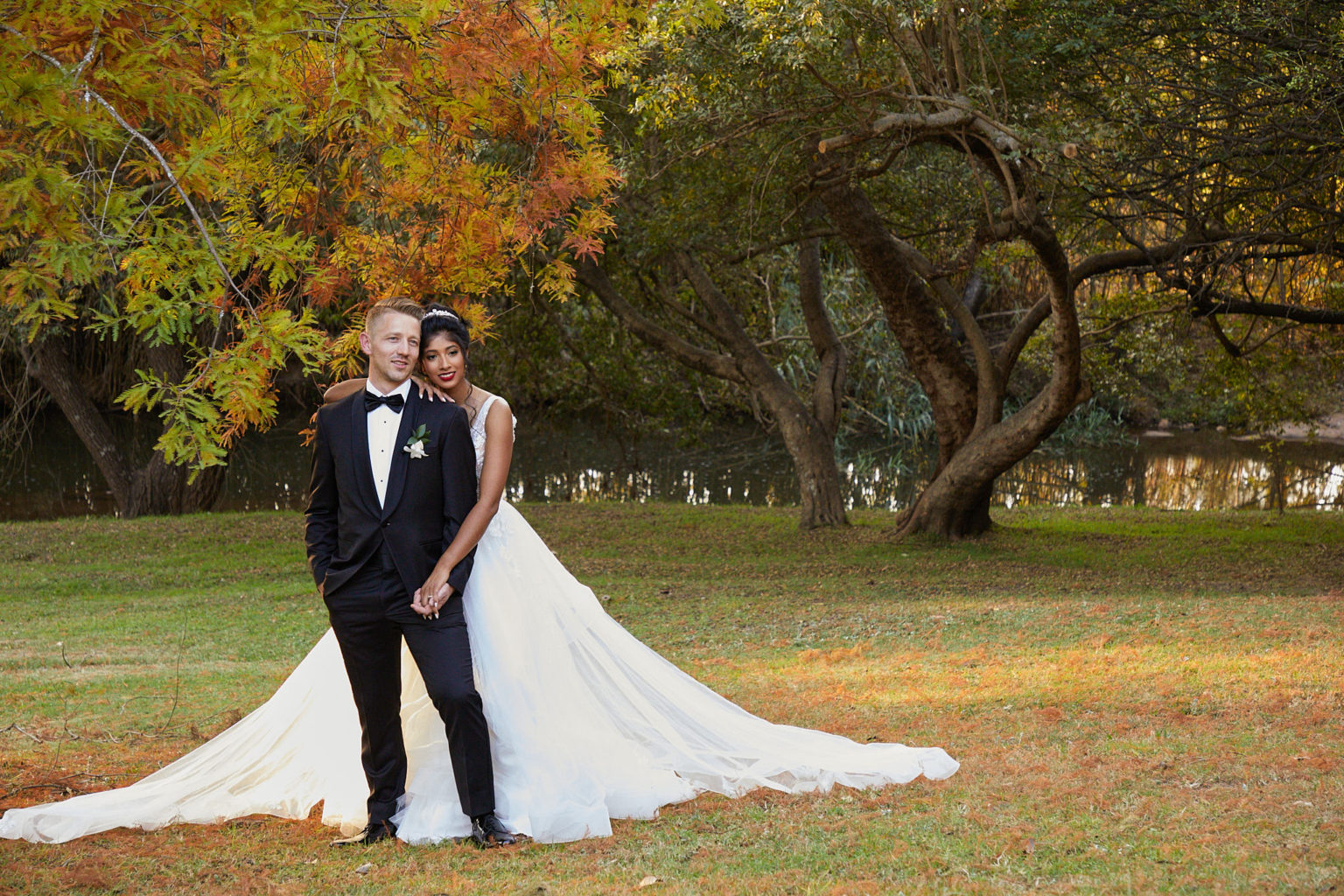 Inimitable Wedding Venue - Winona & Duncan's Autumn Celebration